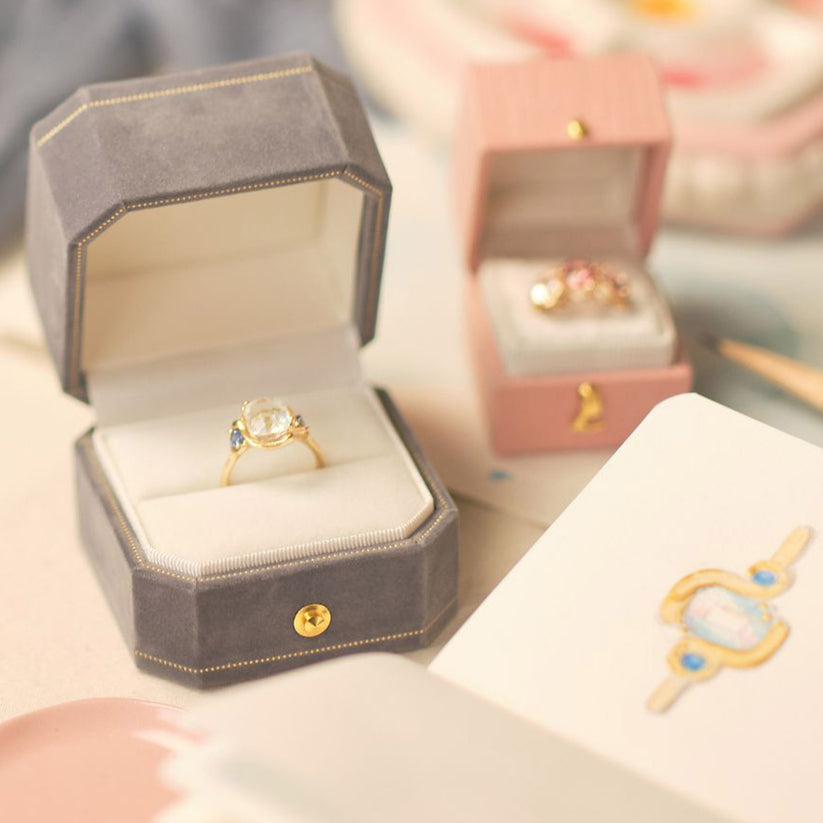 14K Solid Gold Moonstone Engagement Ring - Aurora Bloom by Le Conte – Le Conte