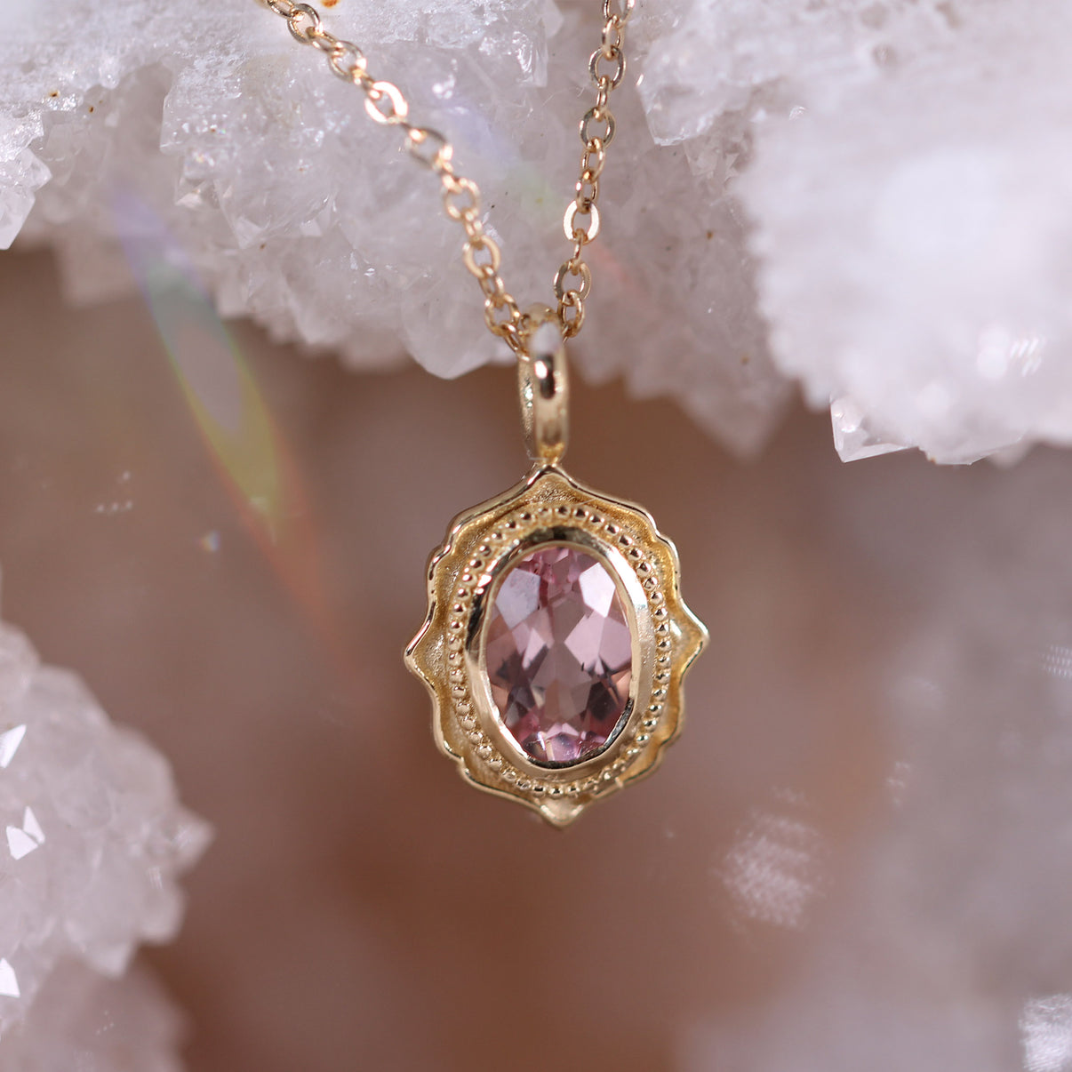 Objet d'Art No. 2 Necklace – Le Conte